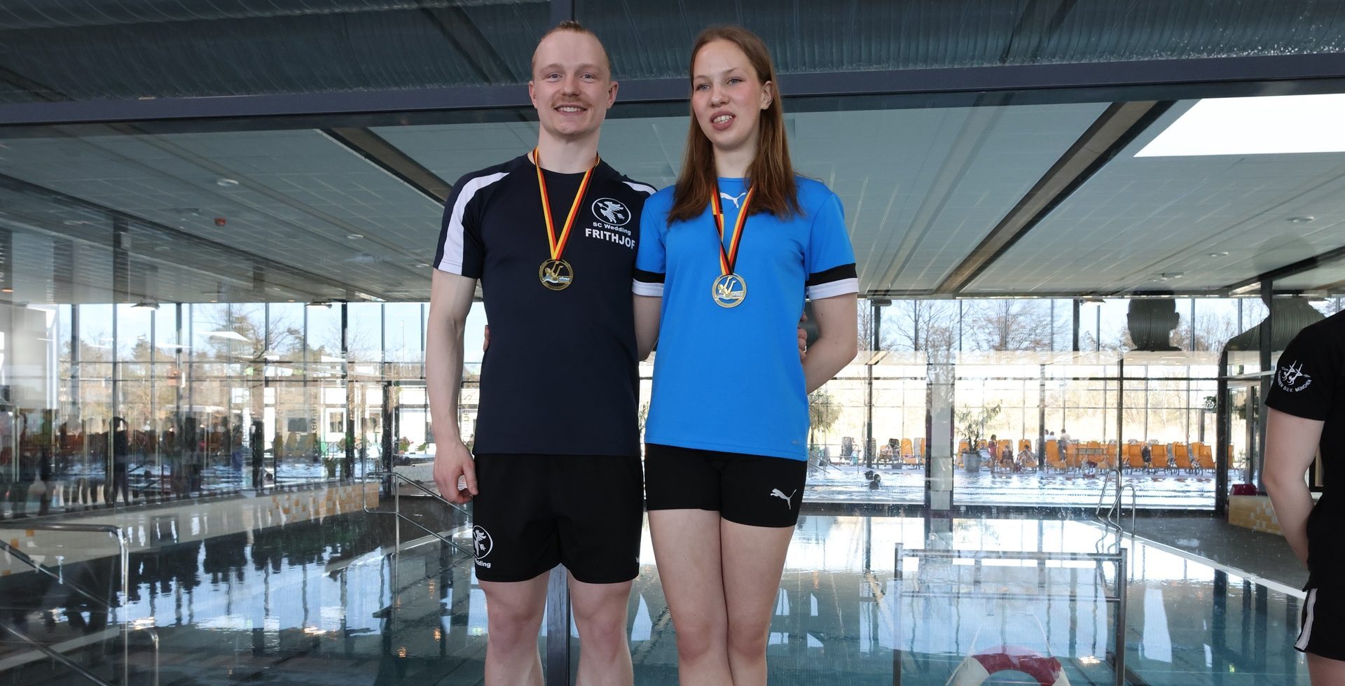 Frithjof Seidel: Meisterstück mit Daria Tonn - Swim+More